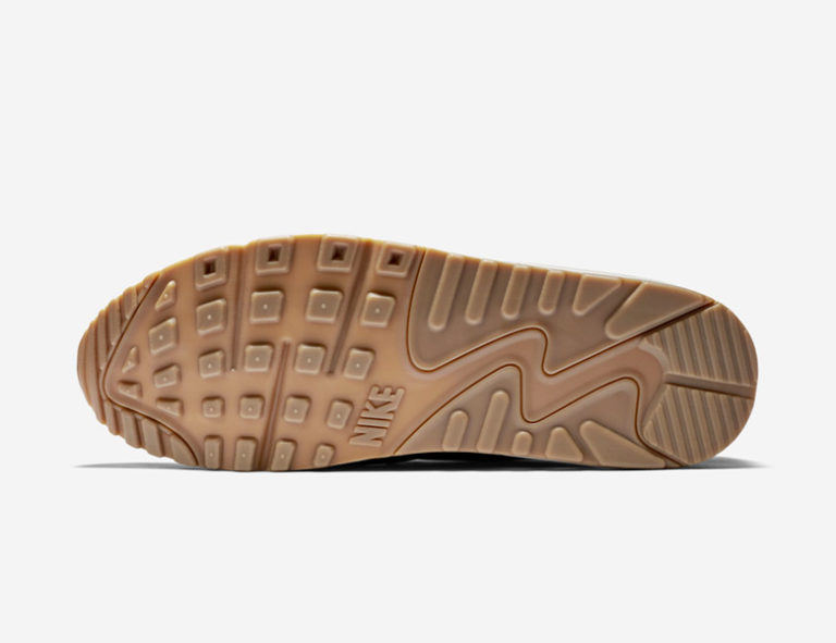 Nike Air Max 90 VT Quickstrike - Sneakers.fr