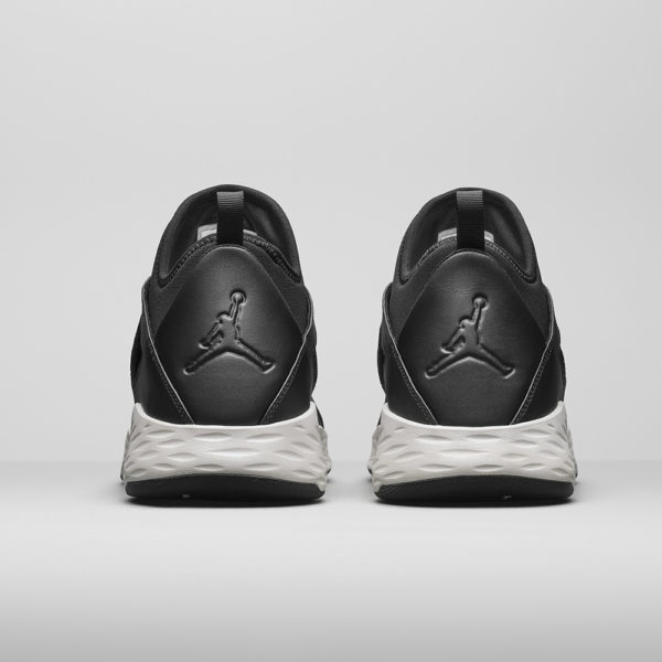 Jordan Formula 23 - Sneakers.fr