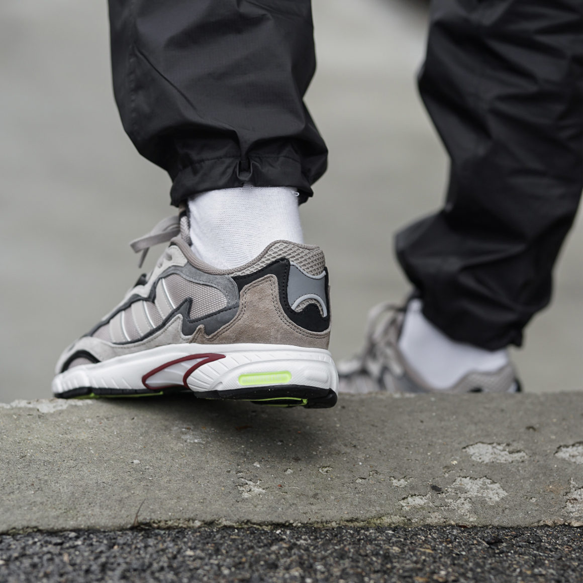 Pack adidas Temper Run « Light Brown – Raw Indigo