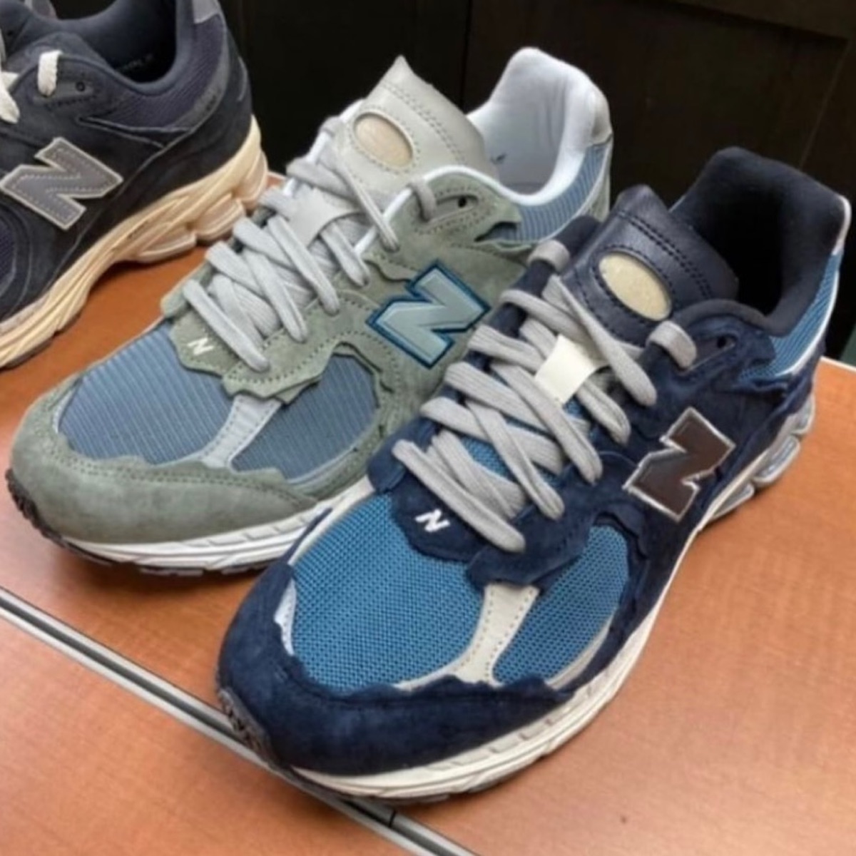 New Balance 2002R Protection Pack 2.0 - Sneakers.fr