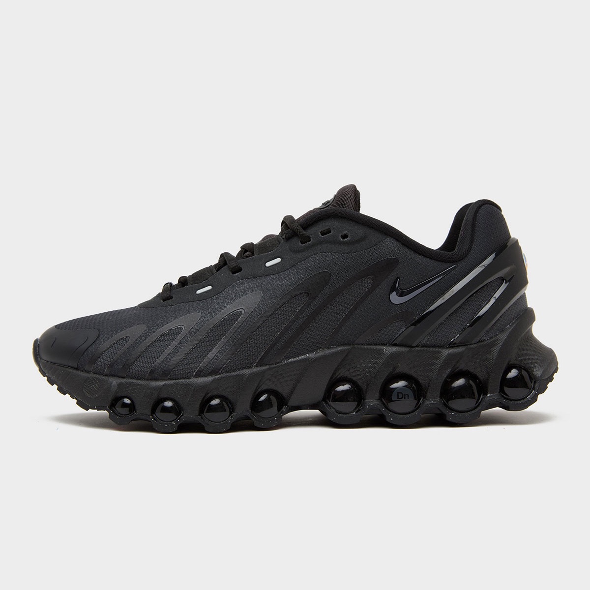 Nike Air Max DN8 Triple Black - Sneakers.fr