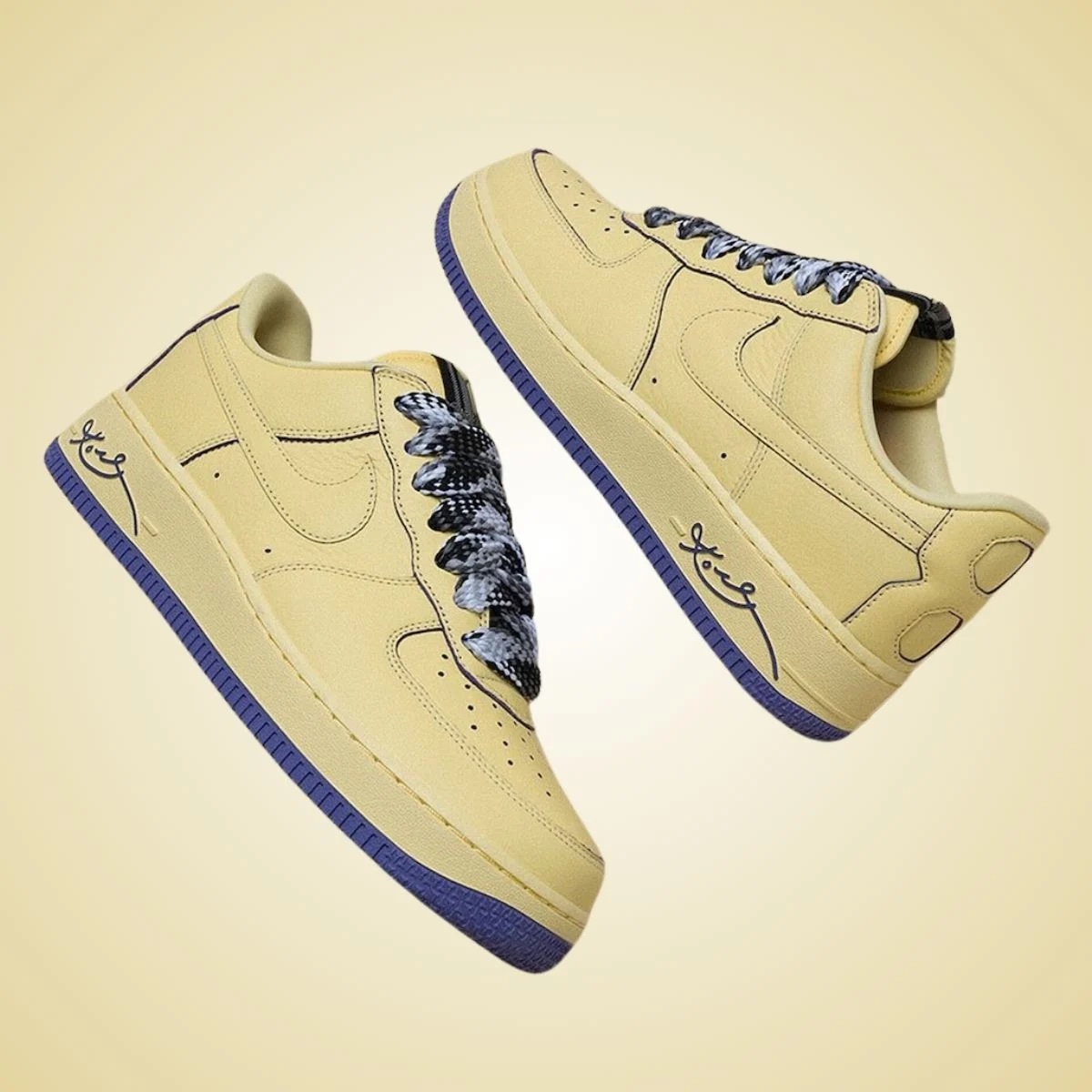 Kobe x Nike Air Force 1 Low QS Protro 4AM - Sneakers.fr